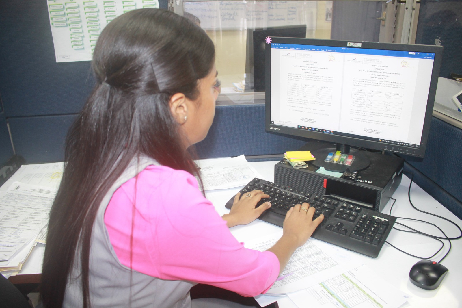 Estudiantes de escuelas regulares realizan practica profesional en el IPHE