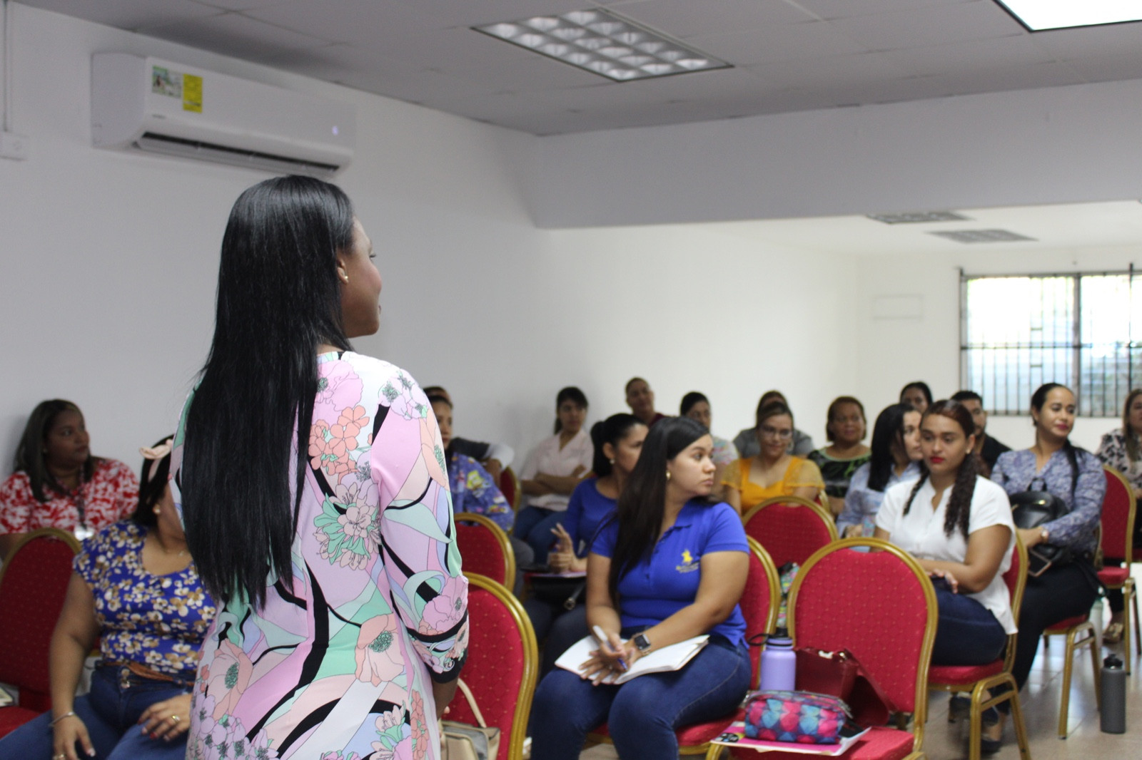 IPHE realiza capacitaciones docentes de Verano 2024.