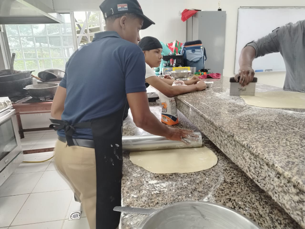 CTI Gastronomía de Chepo aprende receta de Pan de Jamón
